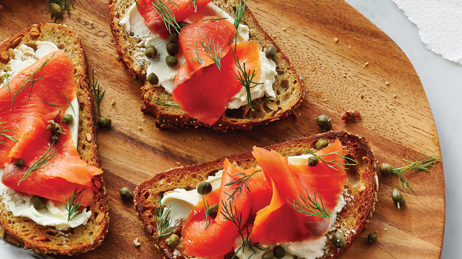 Smoked Salmon Toast With Cream Cheese Dill Sobeys Inc 